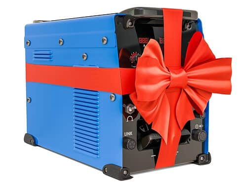 25 Gift Ideas For Welders (What We'd Wish You Got Us)